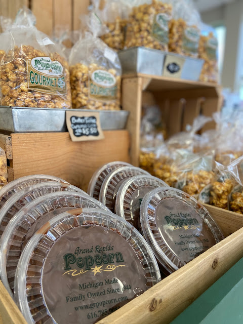 Grand Rapids Popcorn Company Celebrates 75 Years – Fashion meets Food